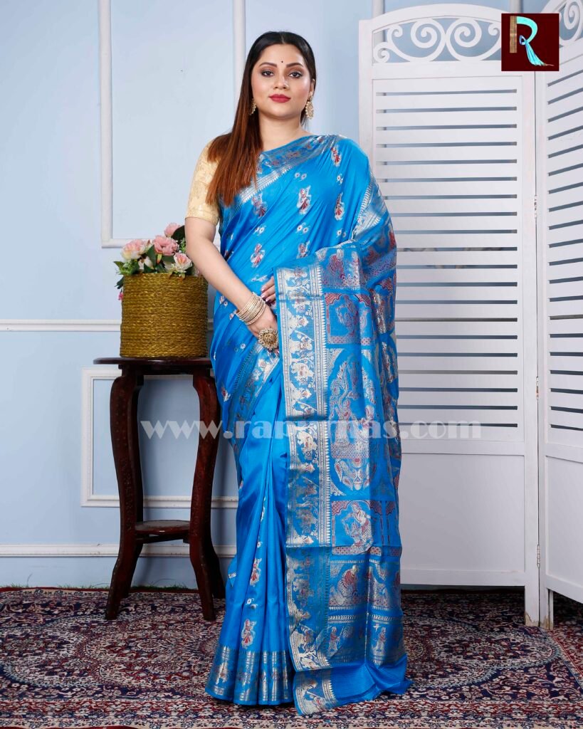Baluchari Silk Saree of rare combo of shades and designs - Rapurnas
